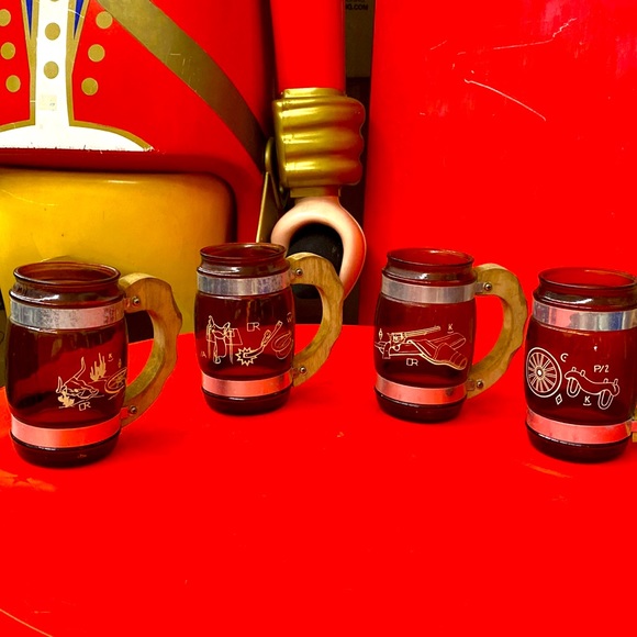 sistes ware | Kitchen | Vintage Cowboy Root Beers Mugs | Poshmark